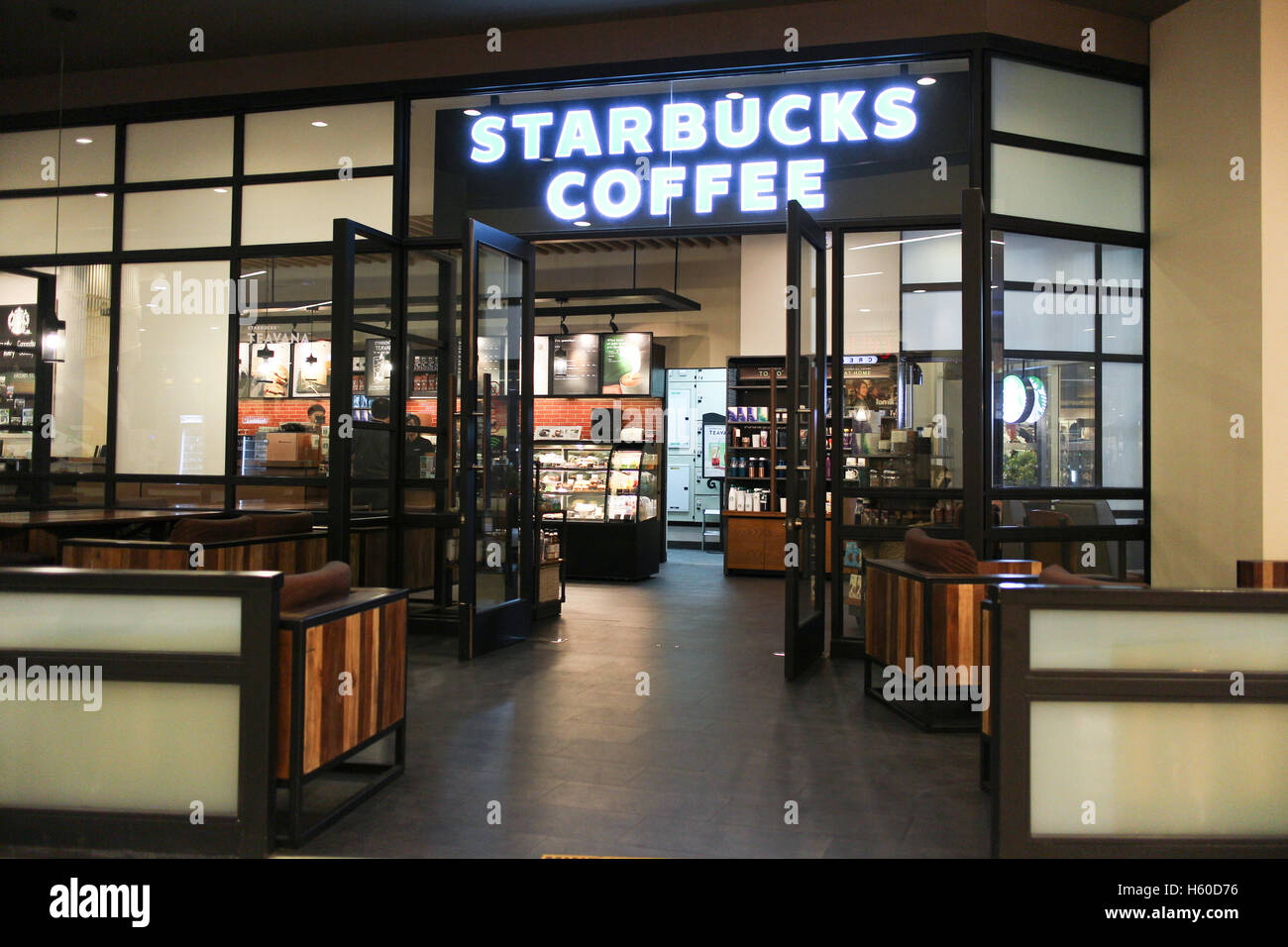 Starbucks cafe city center mall hi-res stock photography and images - Alamy