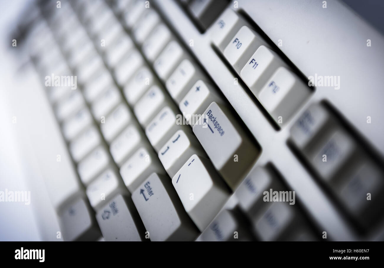 Old keyboard hi-res stock photography and images - Alamy