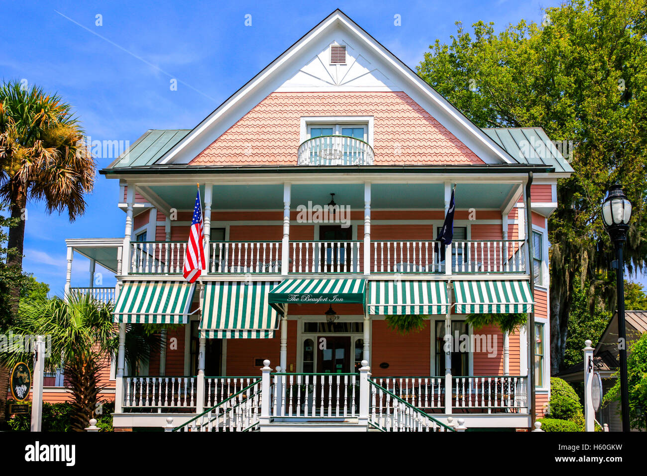 The Beaufort Inn hotel on Port Republic Street in Beaufort, SC Stock ...