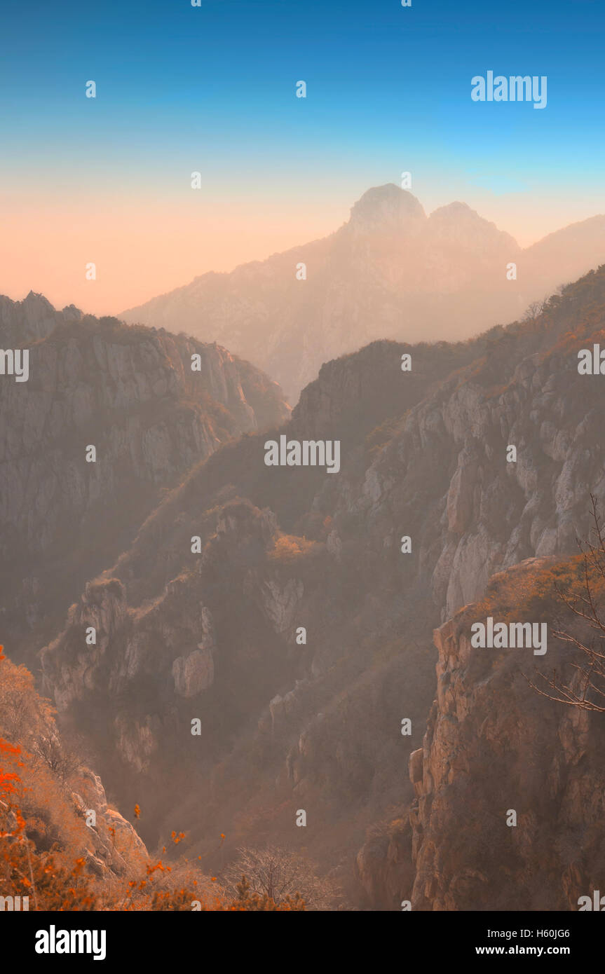 The Taishan Mountain range in the morning light in Shandong province ...
