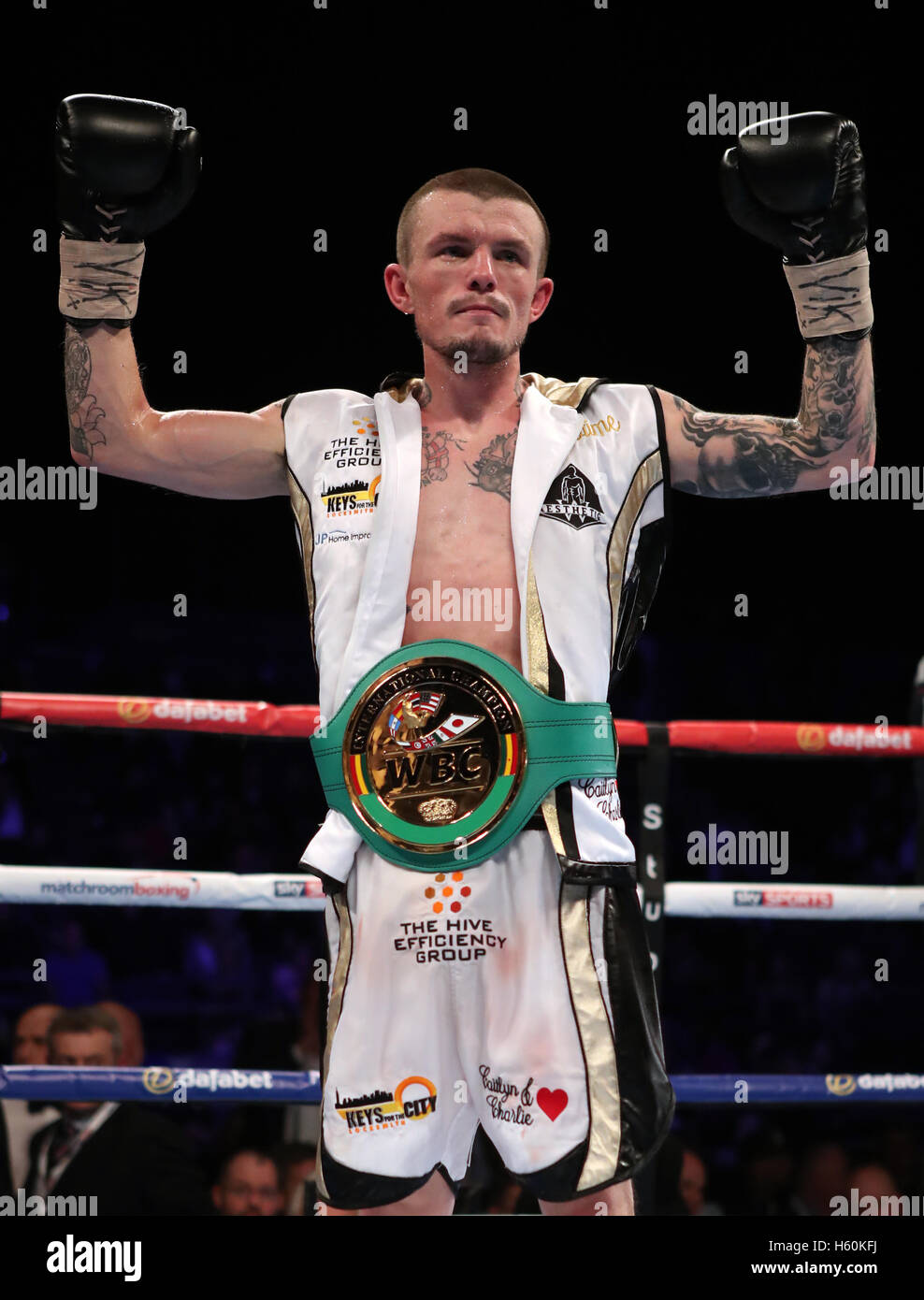 Sean Davis celebrates victory over Paul Economides during the vacant ...