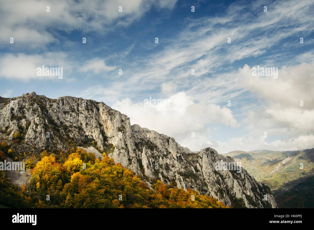 Canopy mountain hi-res stock photography and images - Alamy