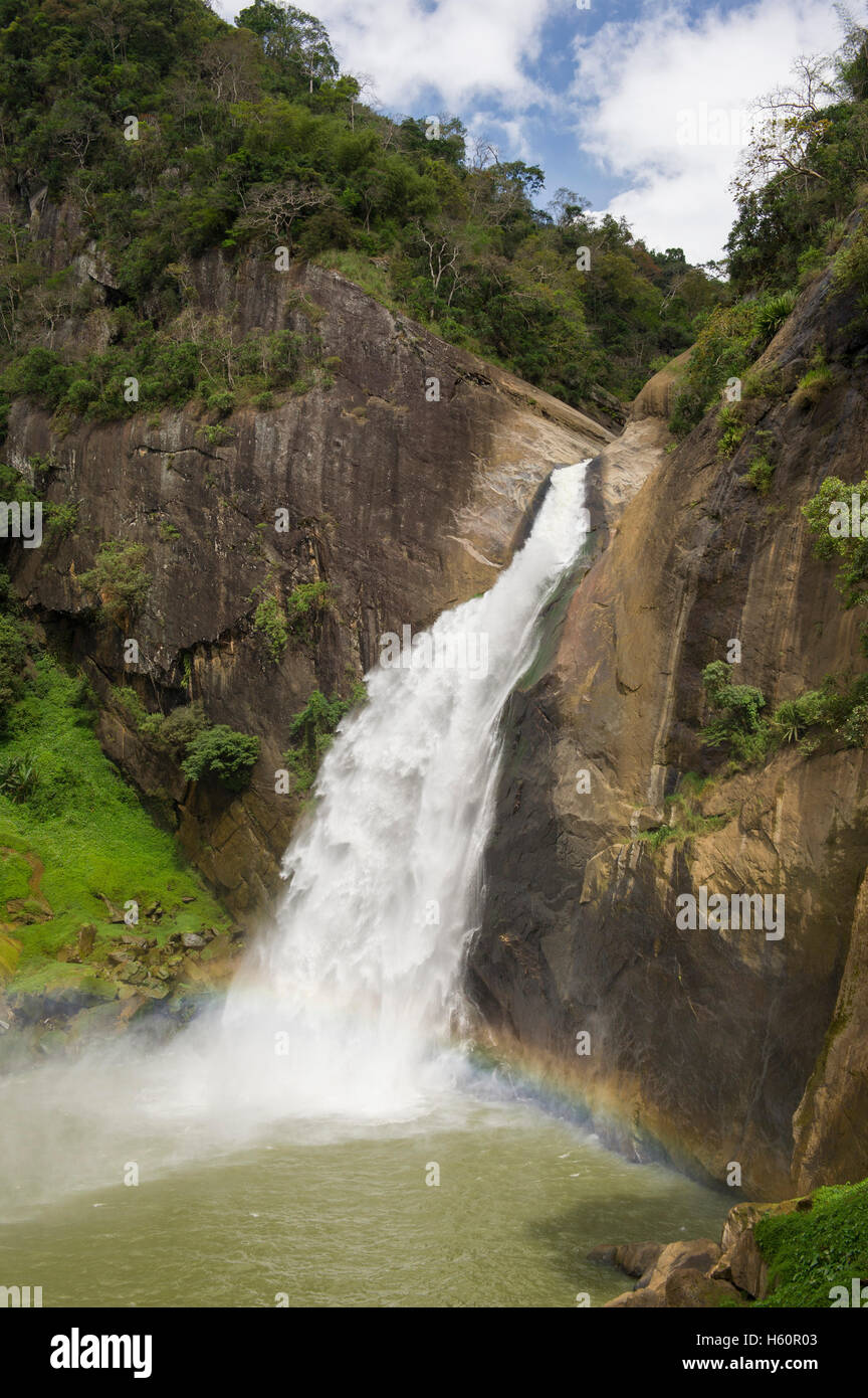 Dunhinda falls, Badulla, Sri Lanka Stock Photo - Alamy