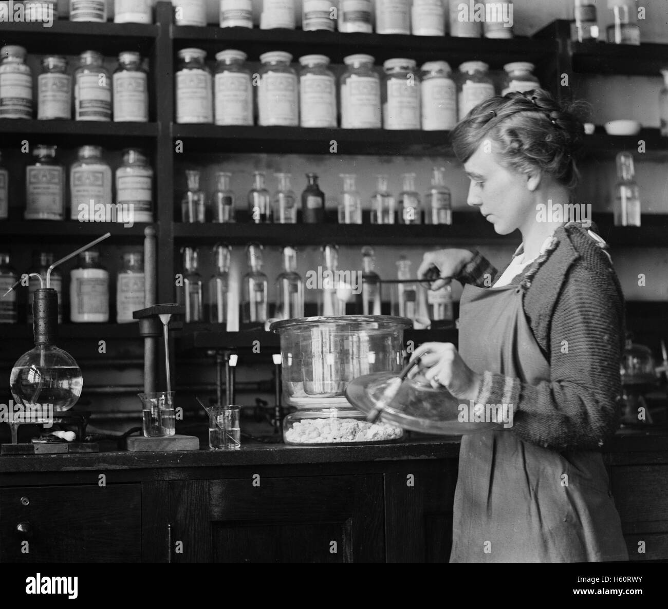 Margaret D. Foster, First Female Chemist to work for U.S. Geological ...