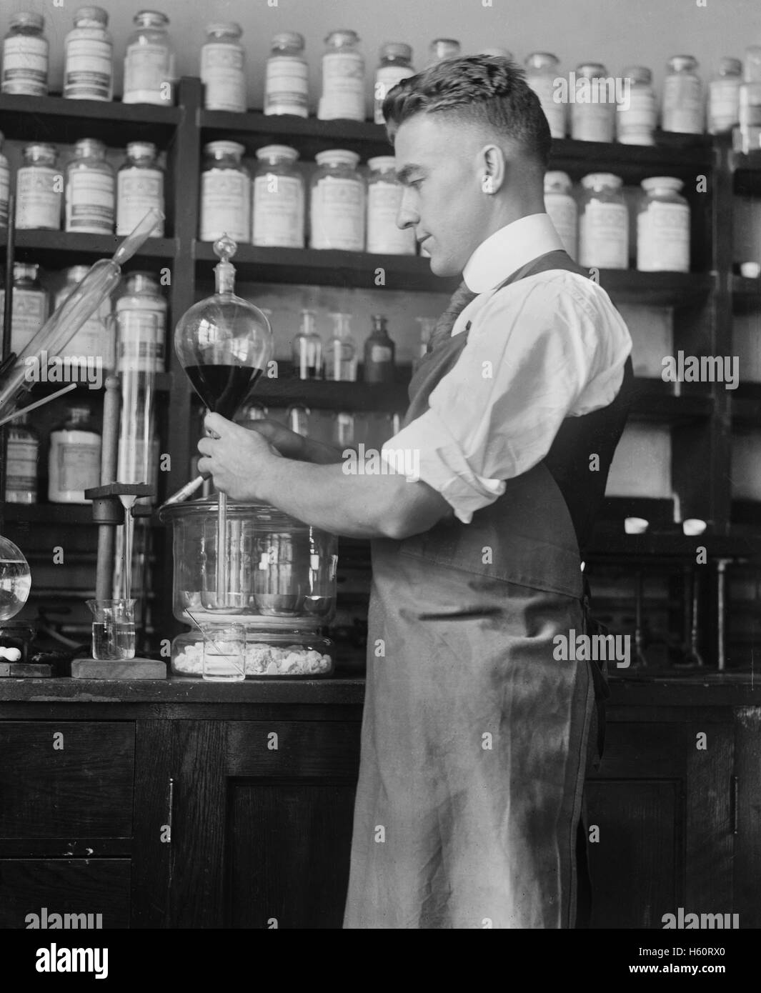 Chemist, Portrait, Washington DC, USA, National Photo Company, 1919 ...