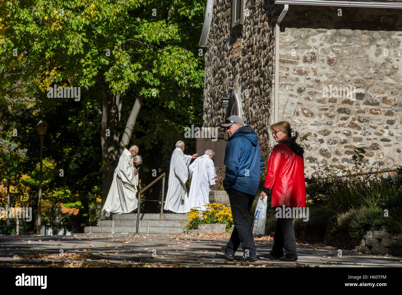 Notre dame du cap shrine hi-res stock photography and images - Alamy