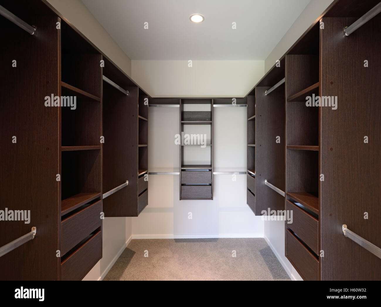 A walk in closet Stock Photo - Alamy