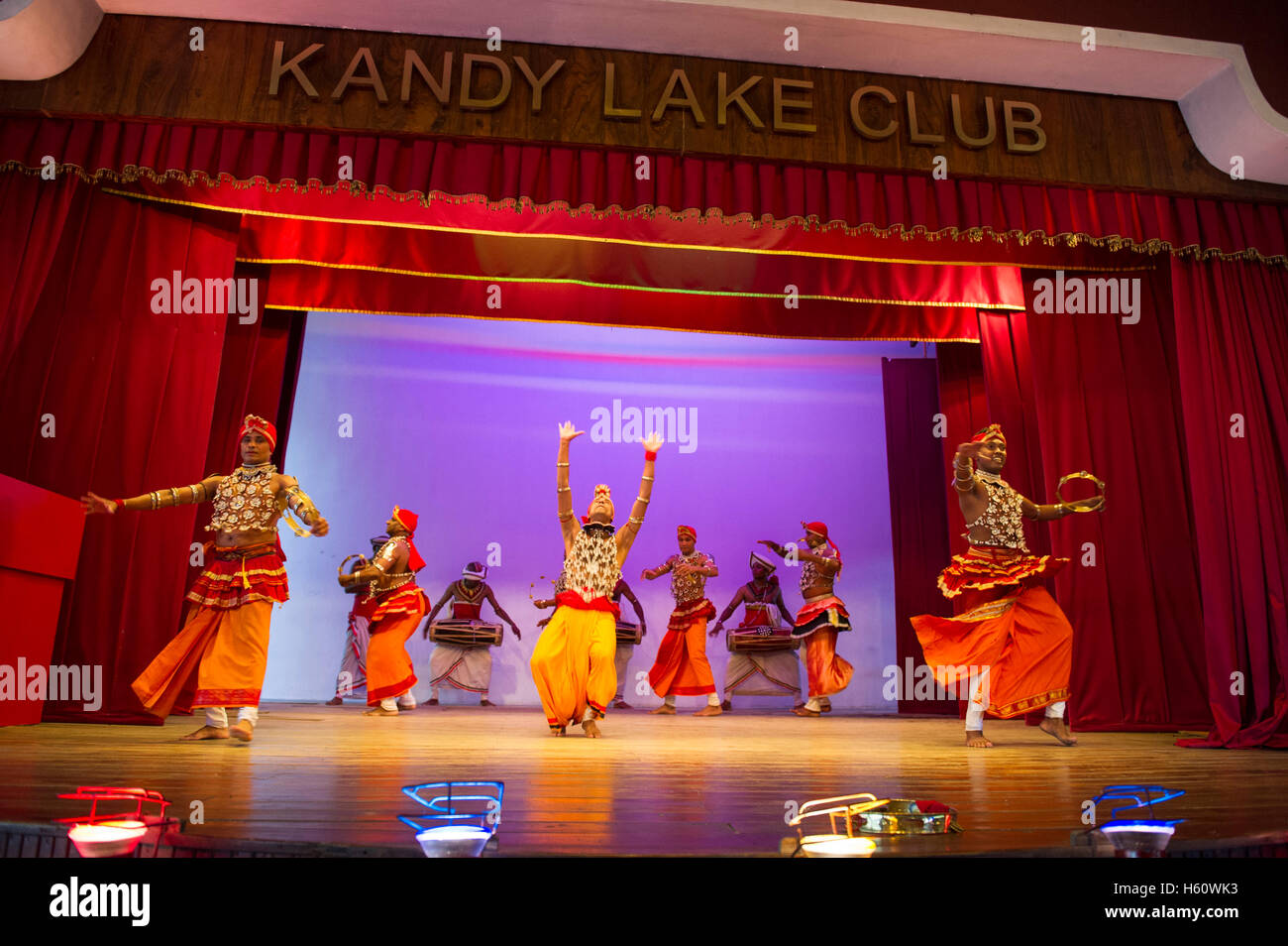Traditional Kandyan dance show, Kandy, Sri Lanka Stock Photo - Alamy