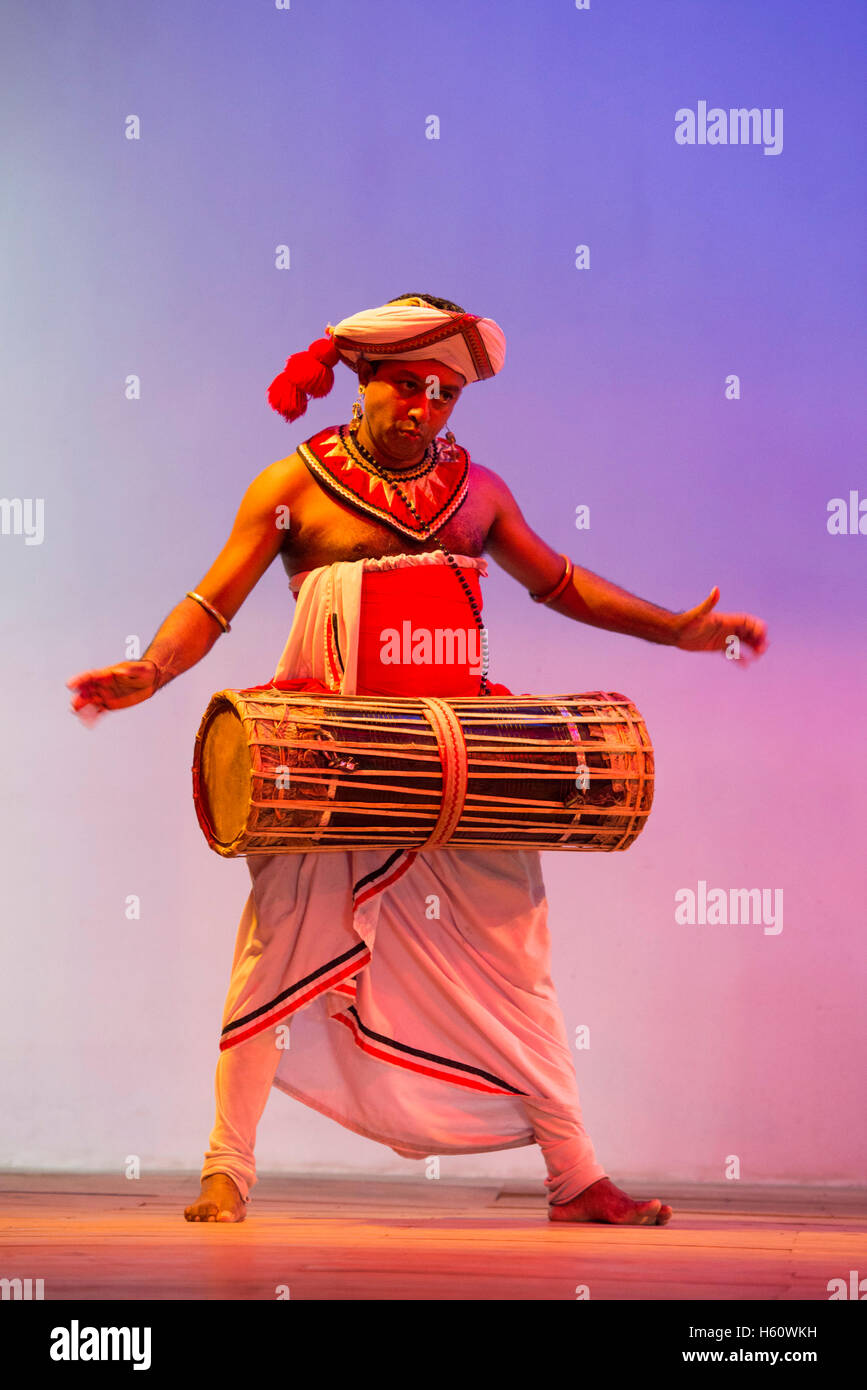 Traditional Kandyan dance show, Kandy, Sri Lanka Stock Photo - Alamy