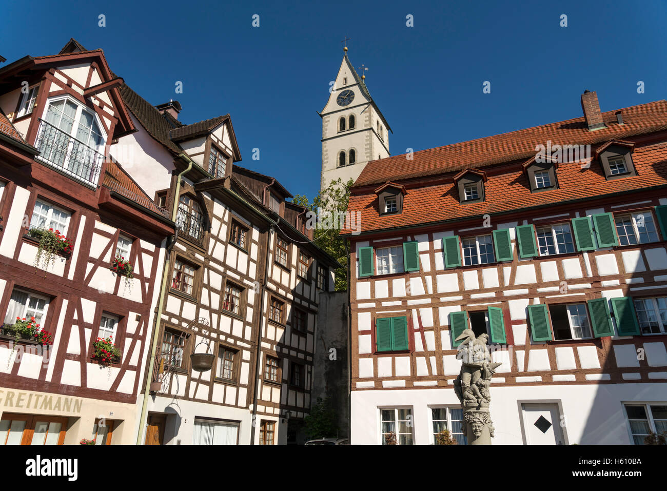 Schnabelgiere brunnen hi-res stock photography and images - Alamy