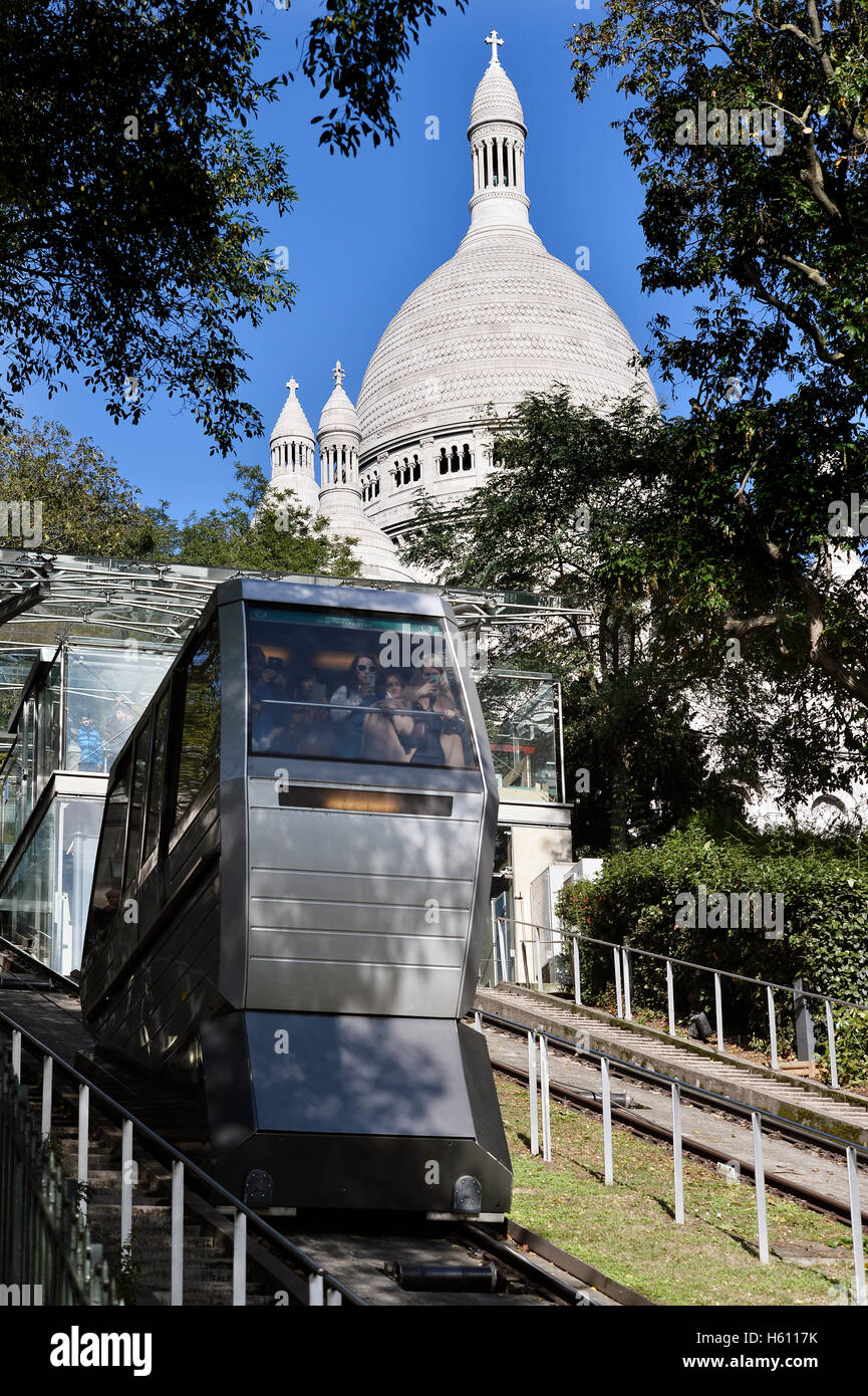 Funicular train of Montmartre, Paris France Stock Photo - Alamy