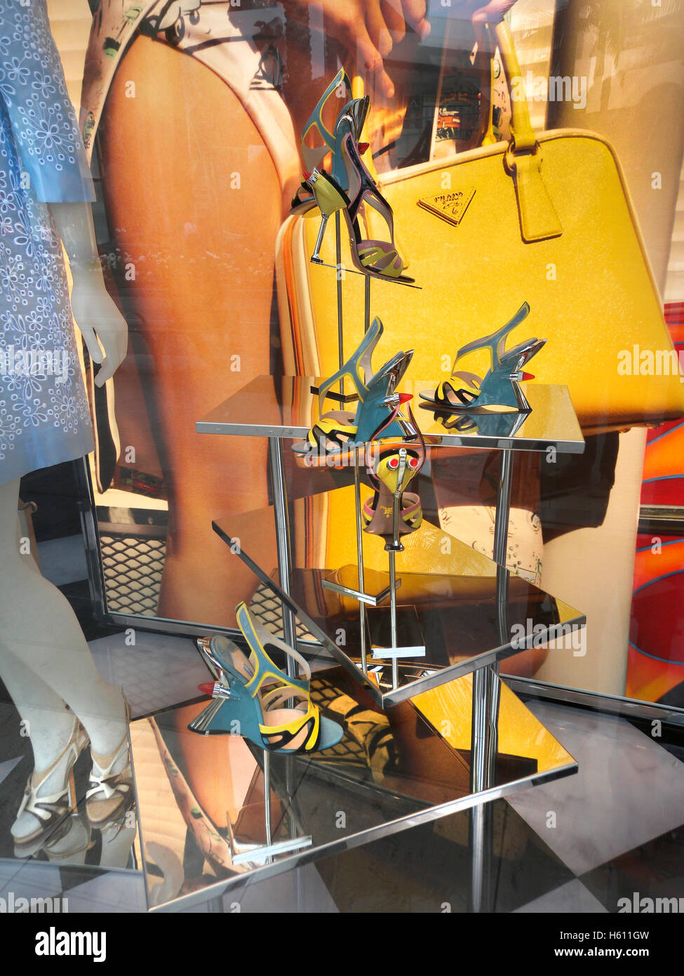 Store window display at Rodeo Drive, Beverly Hills, California Stock ...