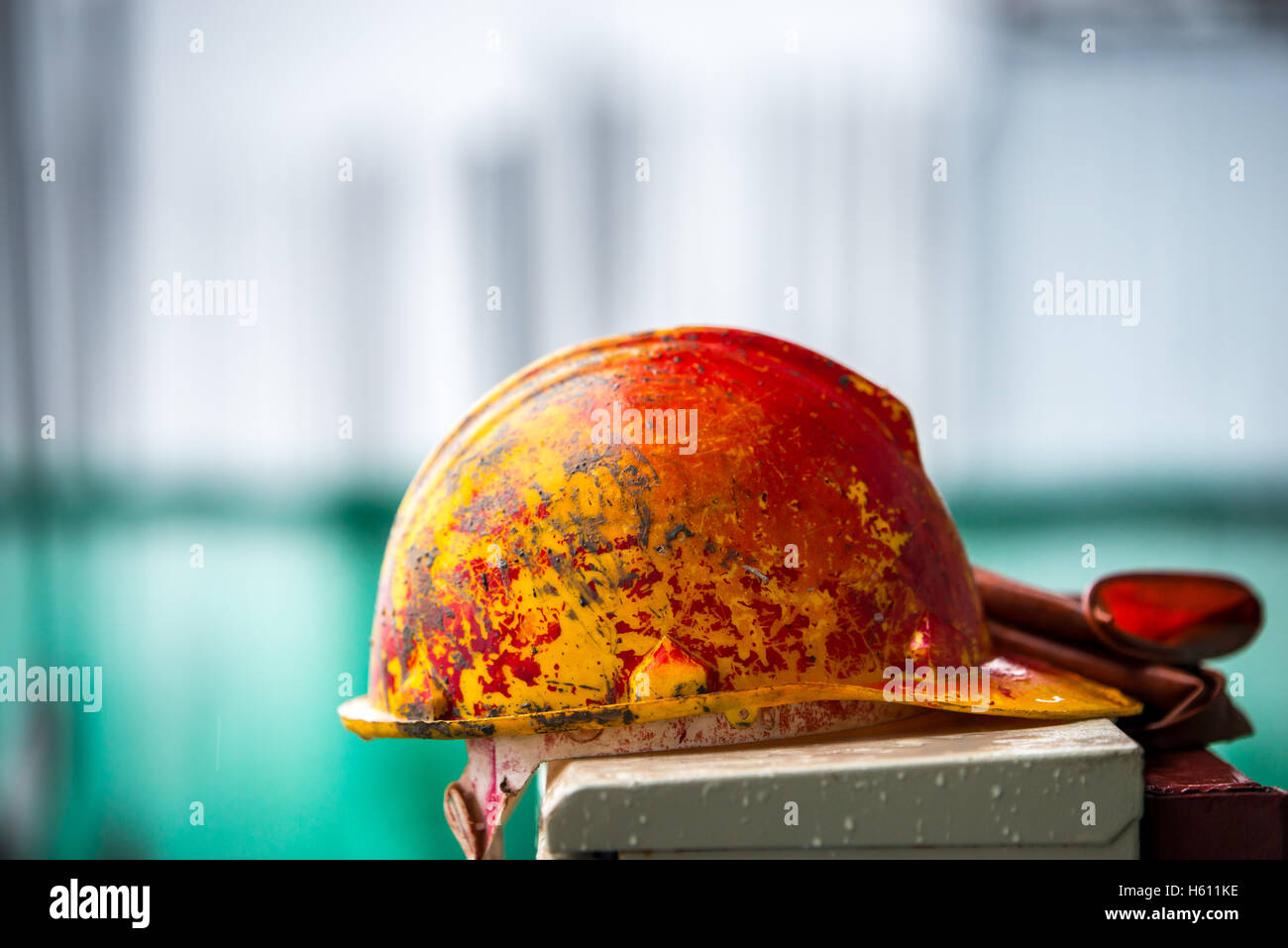 Construction industry helmet hi-res stock photography and images - Alamy