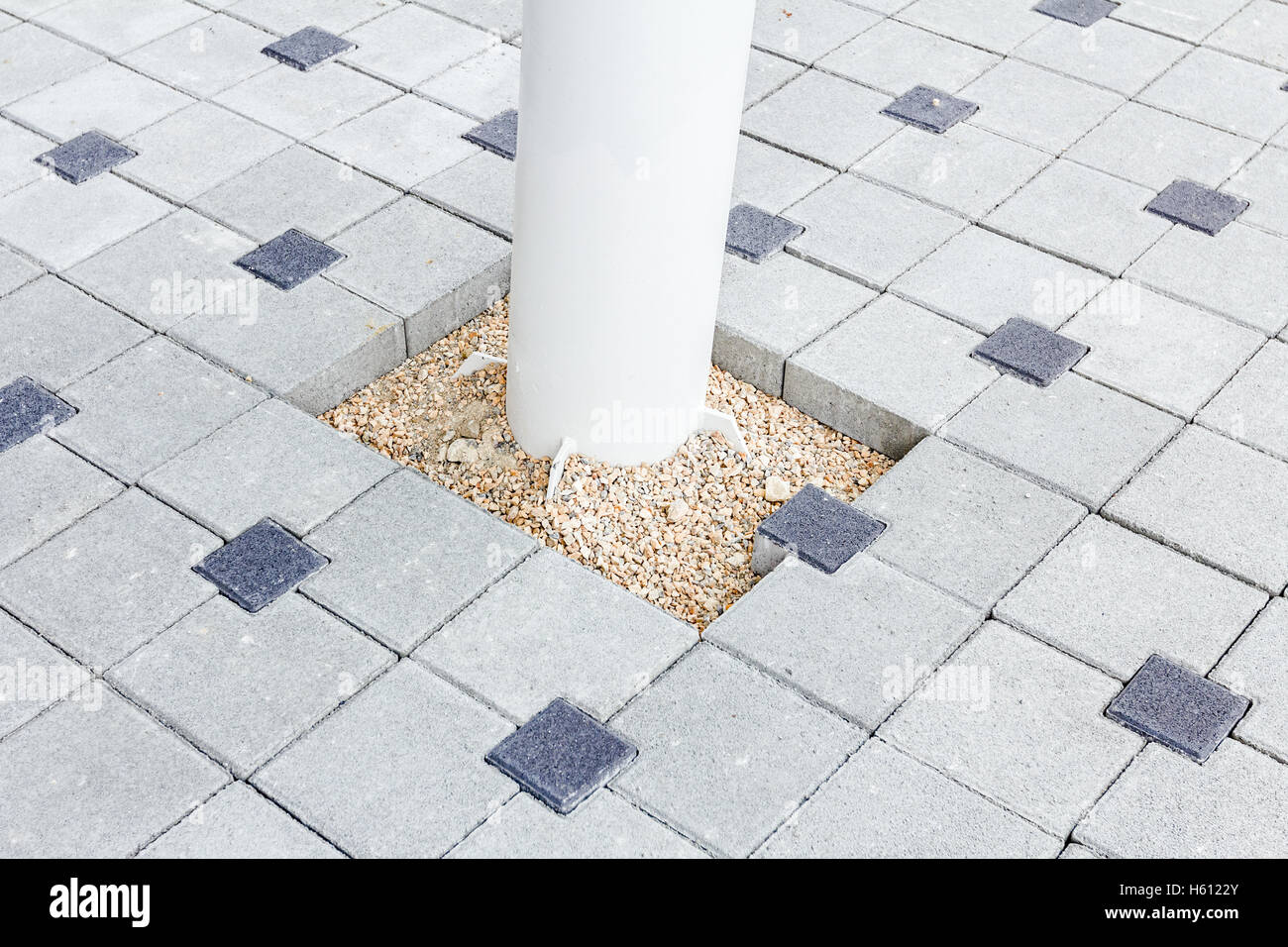 Incomplete pillar hi-res stock photography and images - Alamy
