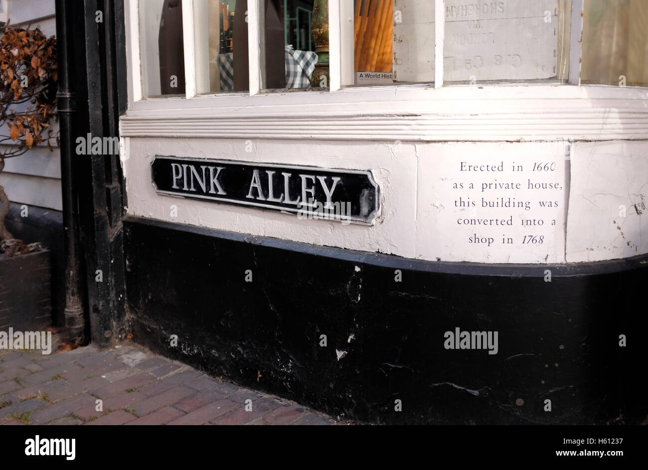 Pink Alley street sign The Pantiles Royal Tunbridge Wells Kent UK Stock ...