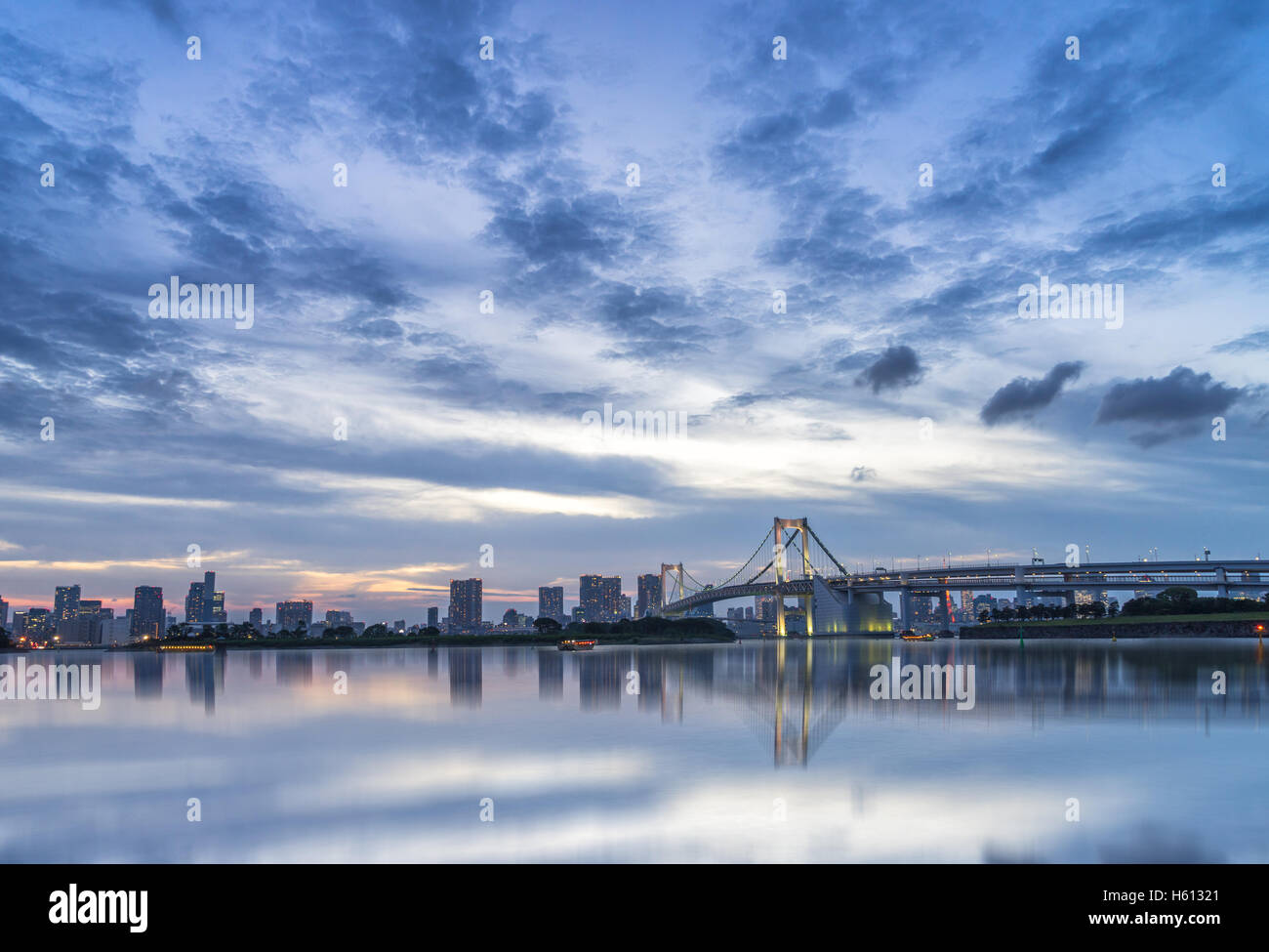 Tokyo water hi-res stock photography and images - Alamy