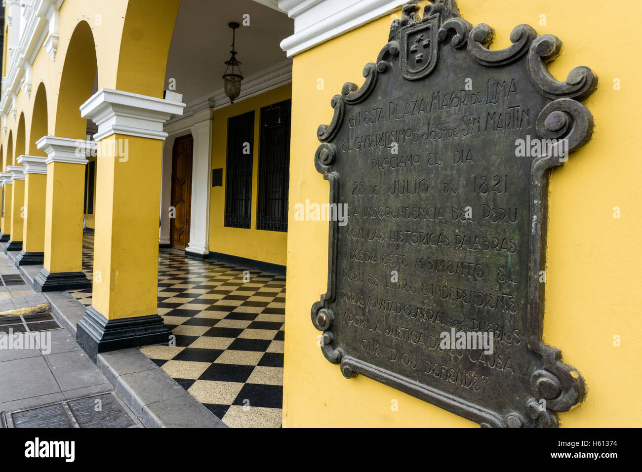 Colonial architecture in the city of Lima, Peru Stock Photo - Alamy