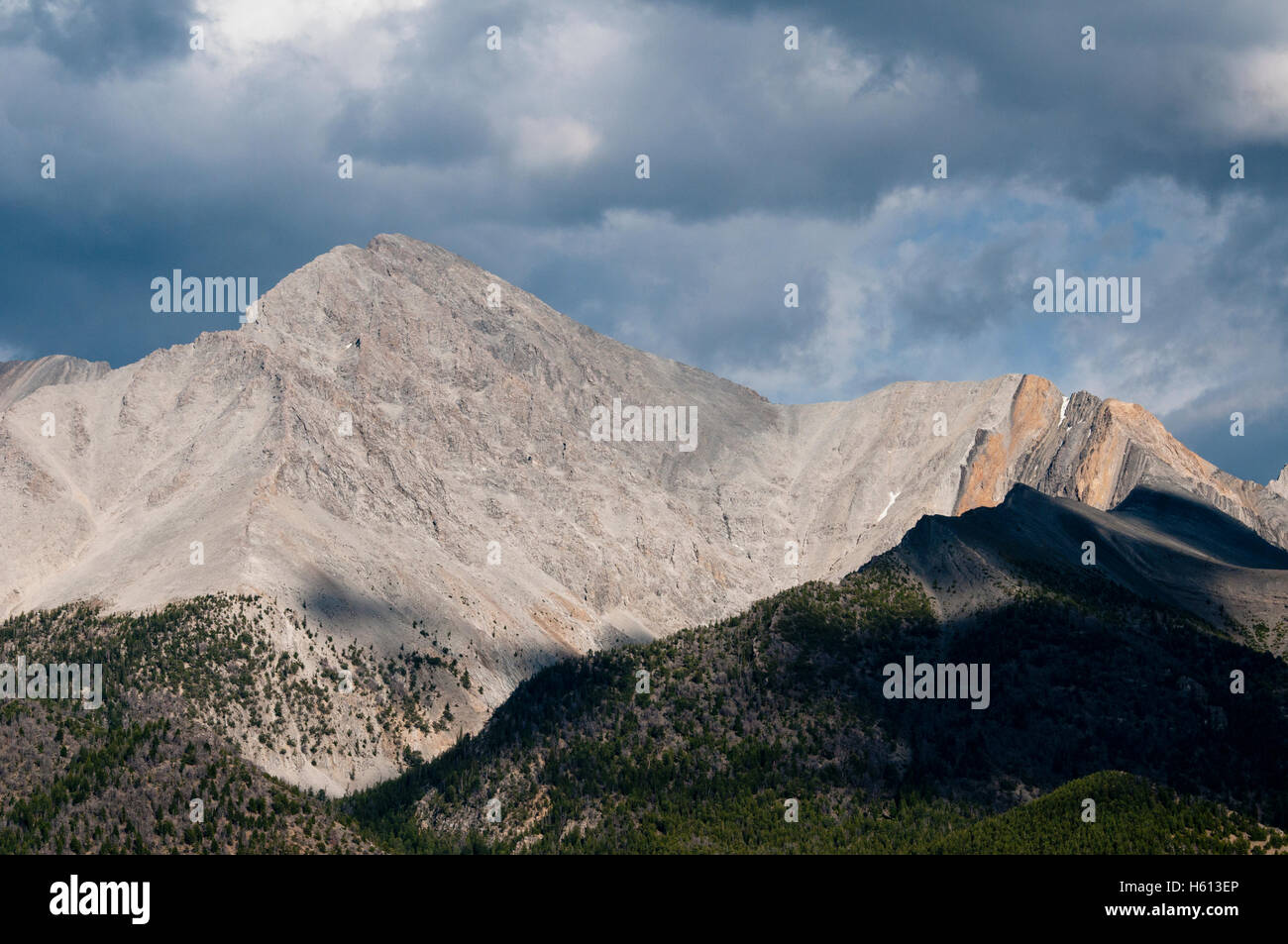 Tallest mountain in idaho hi-res stock photography and images - Alamy