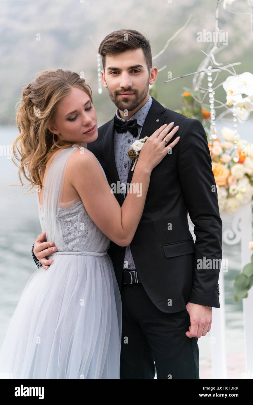 beautiful caucasian couple just married Stock Photo - Alamy