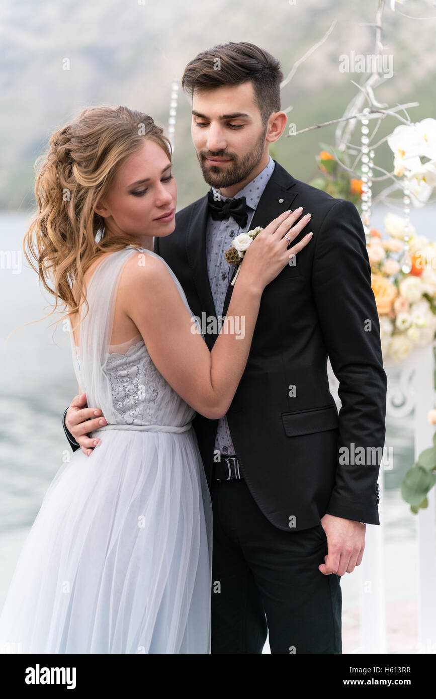 beautiful caucasian couple just married Stock Photo - Alamy
