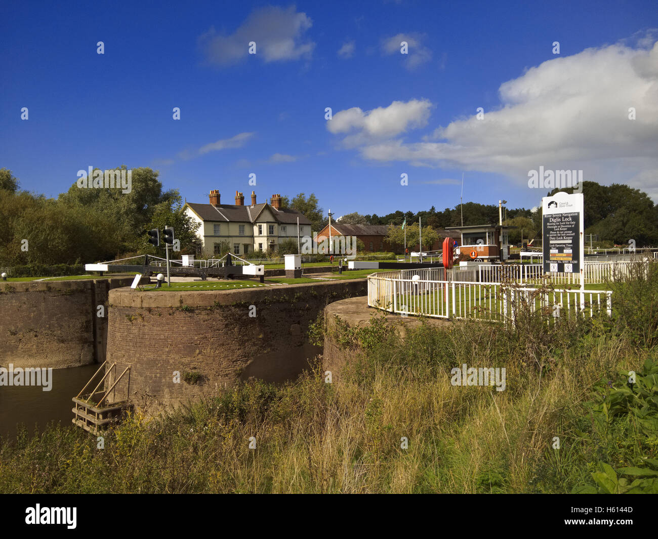 diglis lock worcester Stock Photo - Alamy