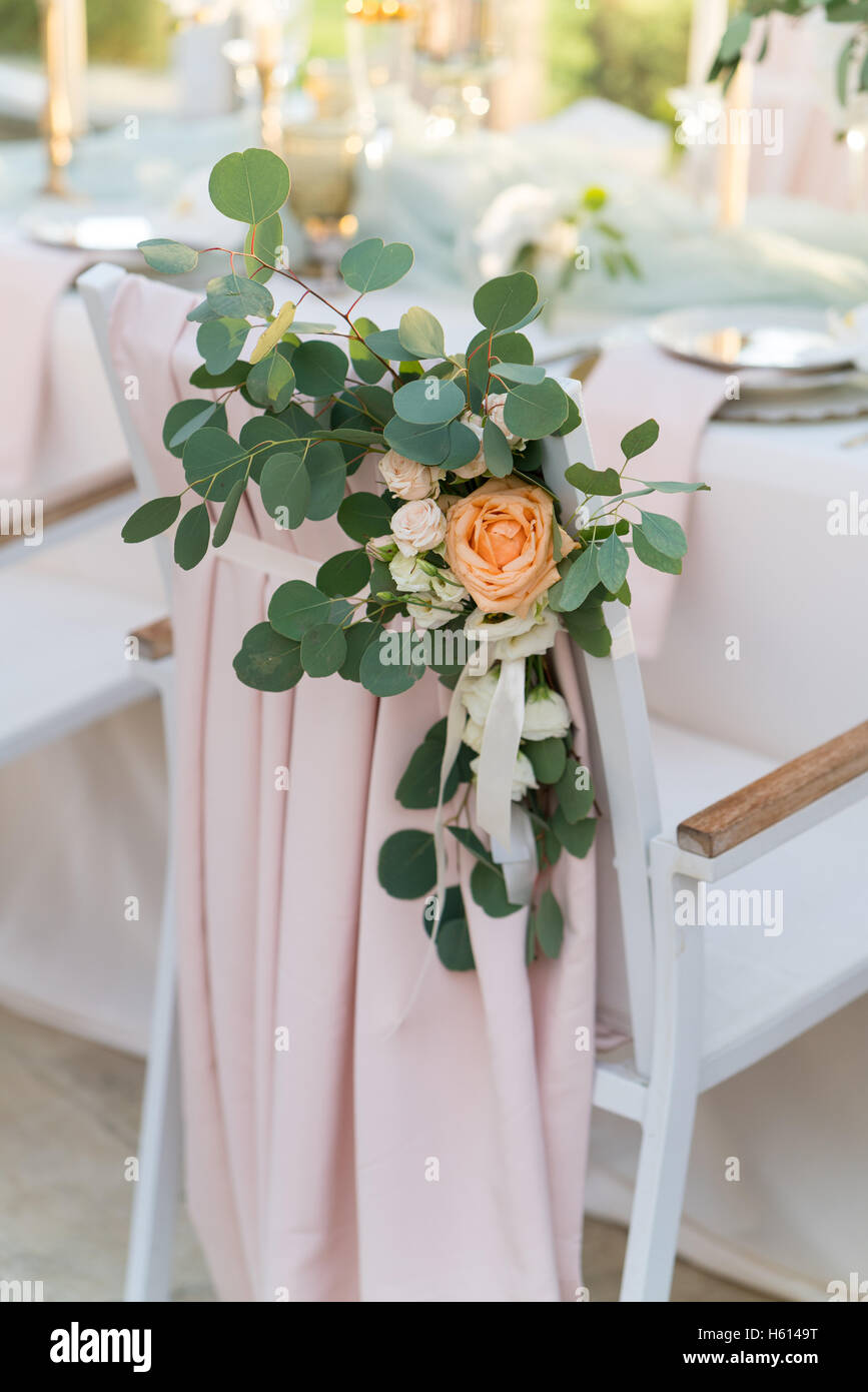 beautifully decorated table with flowers Stock Photo - Alamy