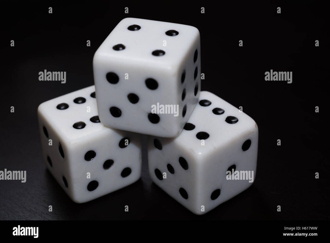Dice shake hi-res stock photography and images - Alamy