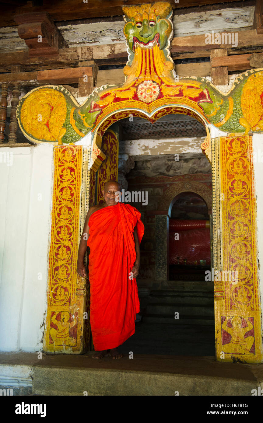 Maha vihara temple hi-res stock photography and images - Alamy