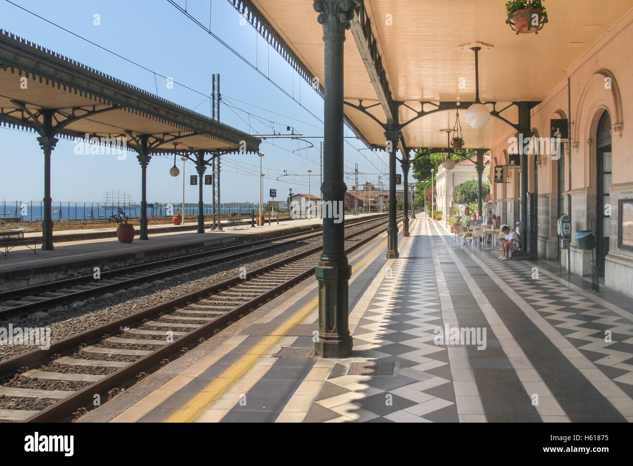 Train From Catania To Taormina Sicily
