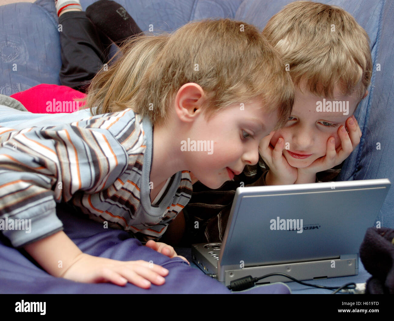 Children with notebook Stock Photo - Alamy