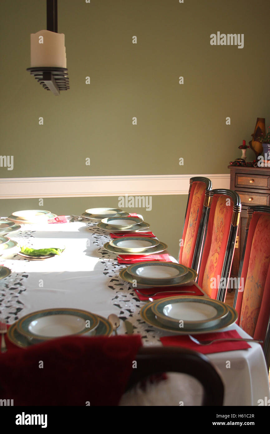 Dining room table ready for guests Stock Photo - Alamy