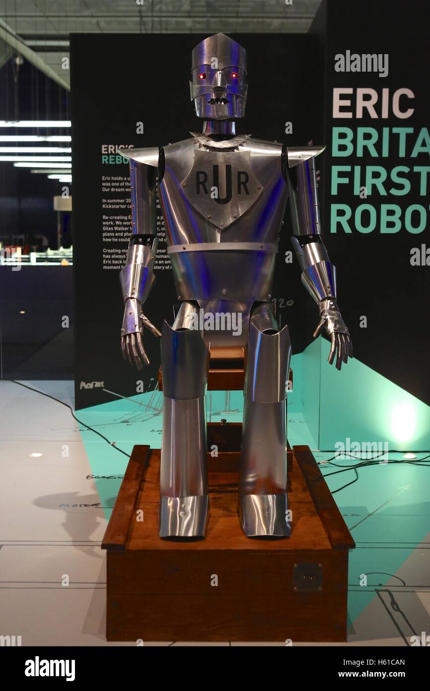Eric the Britain's first robot at science museum Stock Photo - Alamy