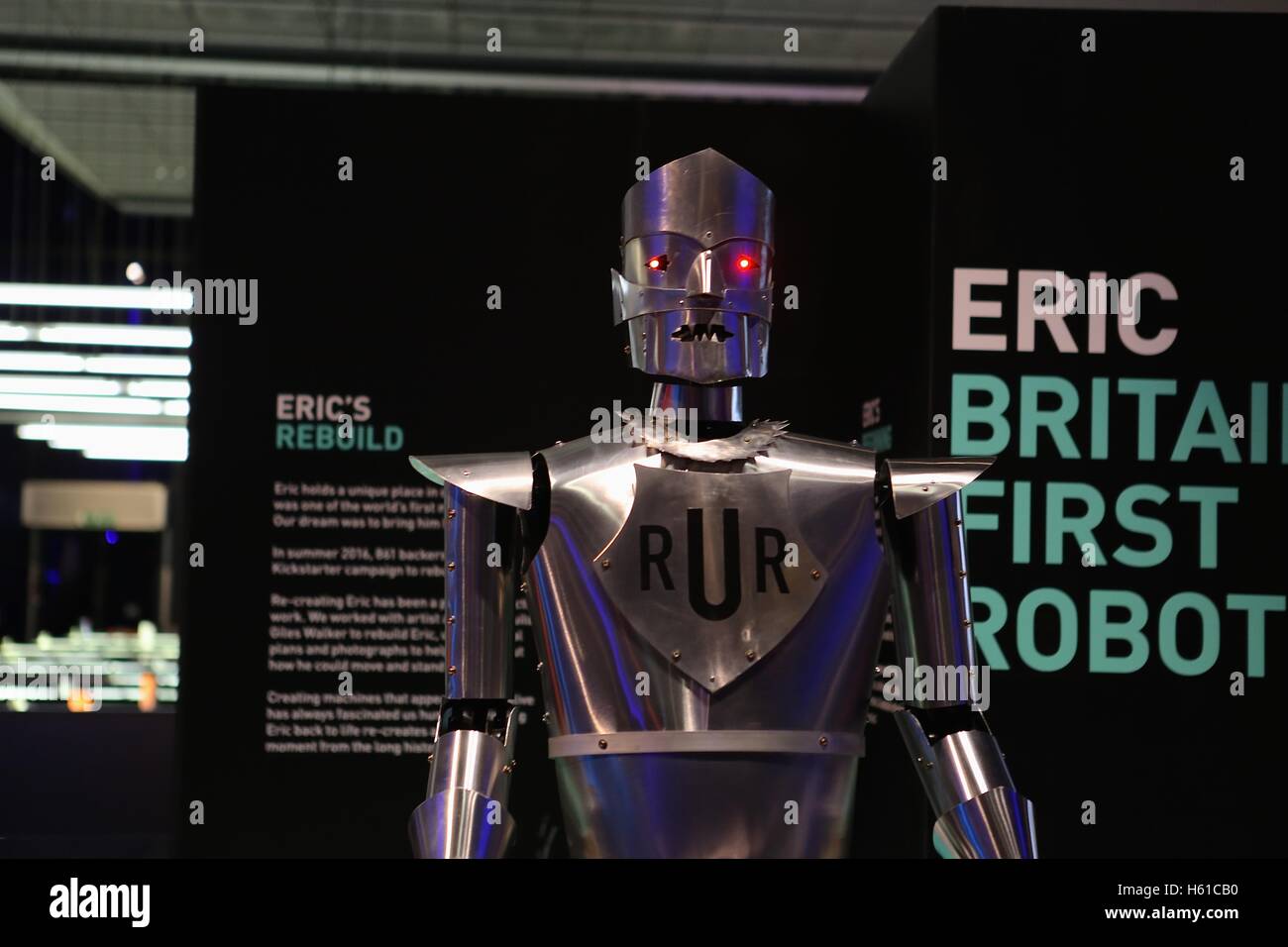 Eric the Britain's first robot at science museum Stock Photo - Alamy