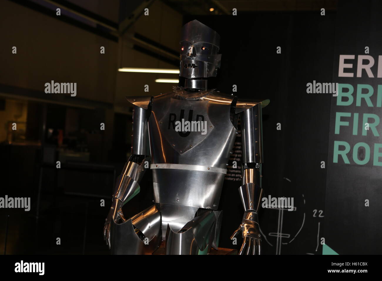 Eric the Britain's first robot at science museum Stock Photo - Alamy