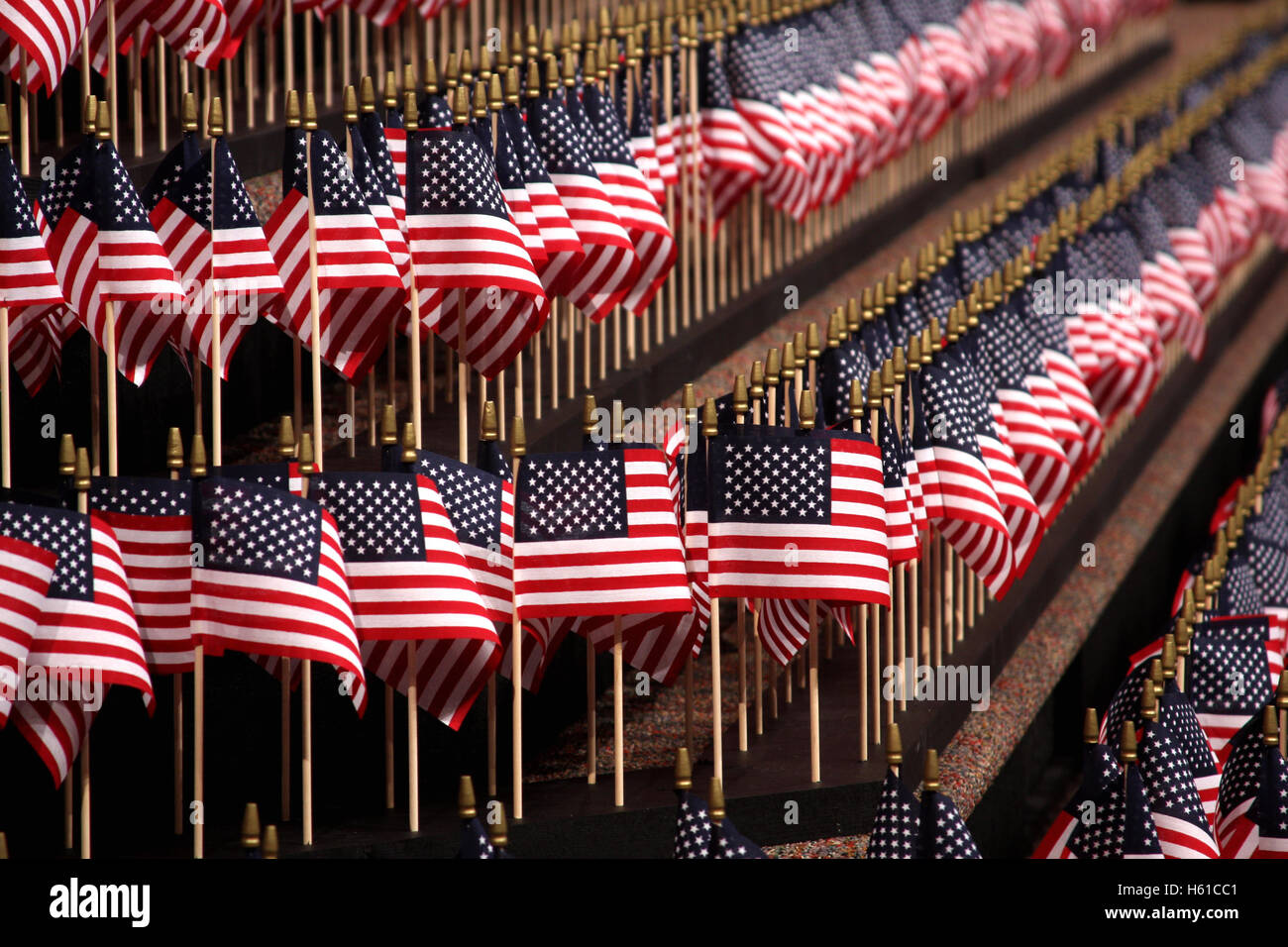Display of hundreds of small American flags Stock Photo - Alamy