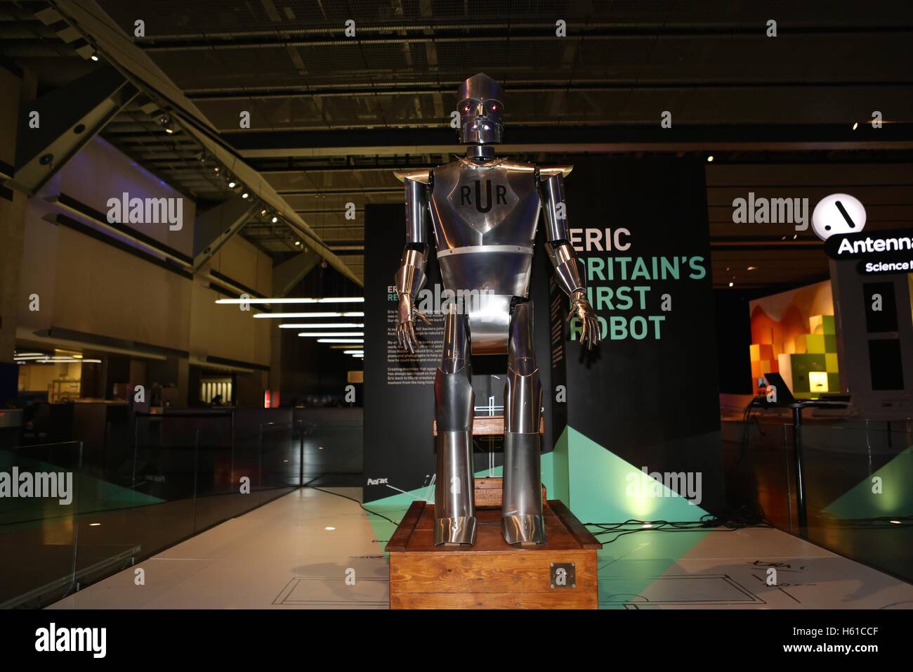 Eric the Britain's first robot at science museum Stock Photo - Alamy