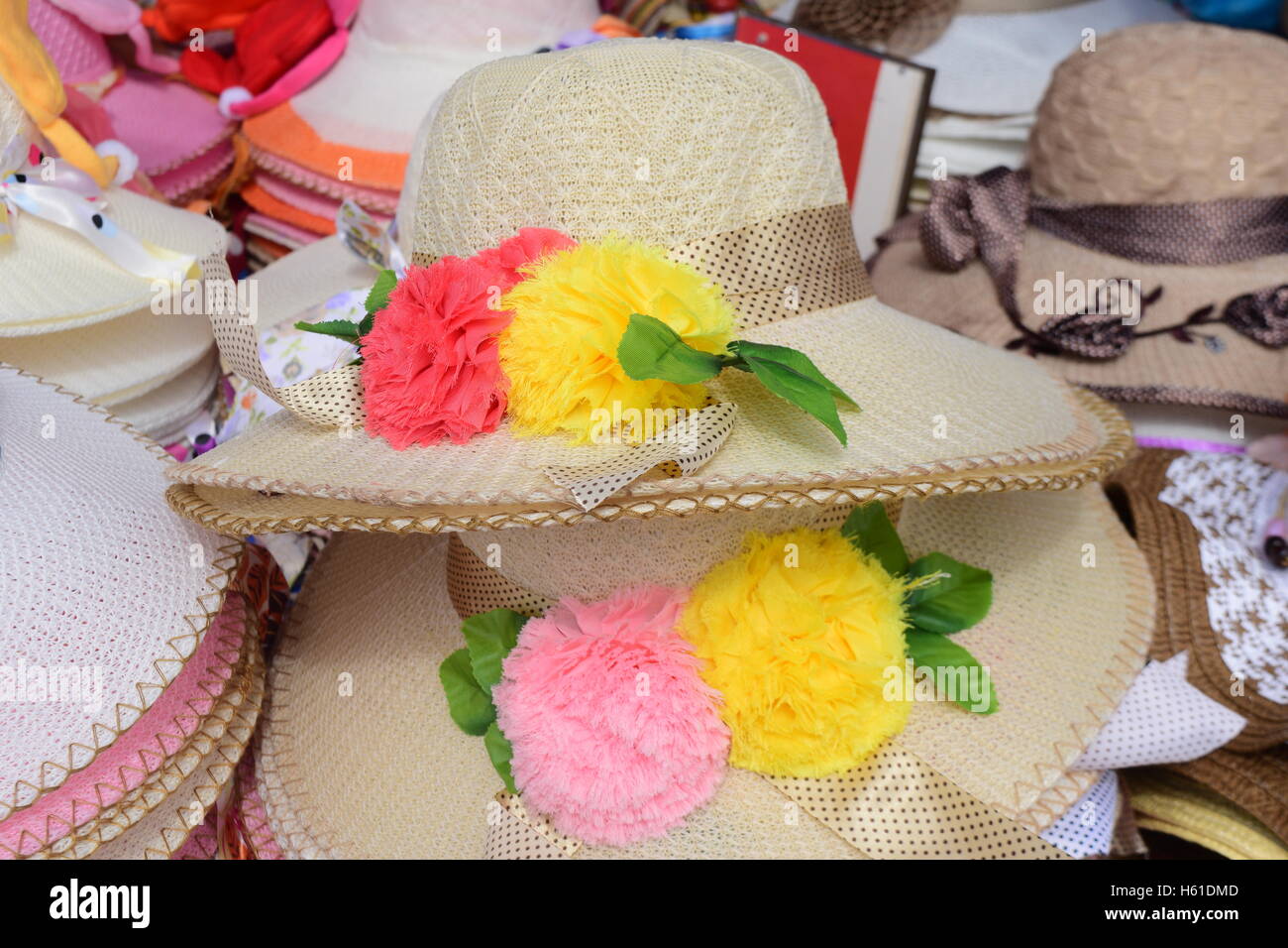 Beautiful Round crown straw hat with flowers and ribbon sales in Goa ...