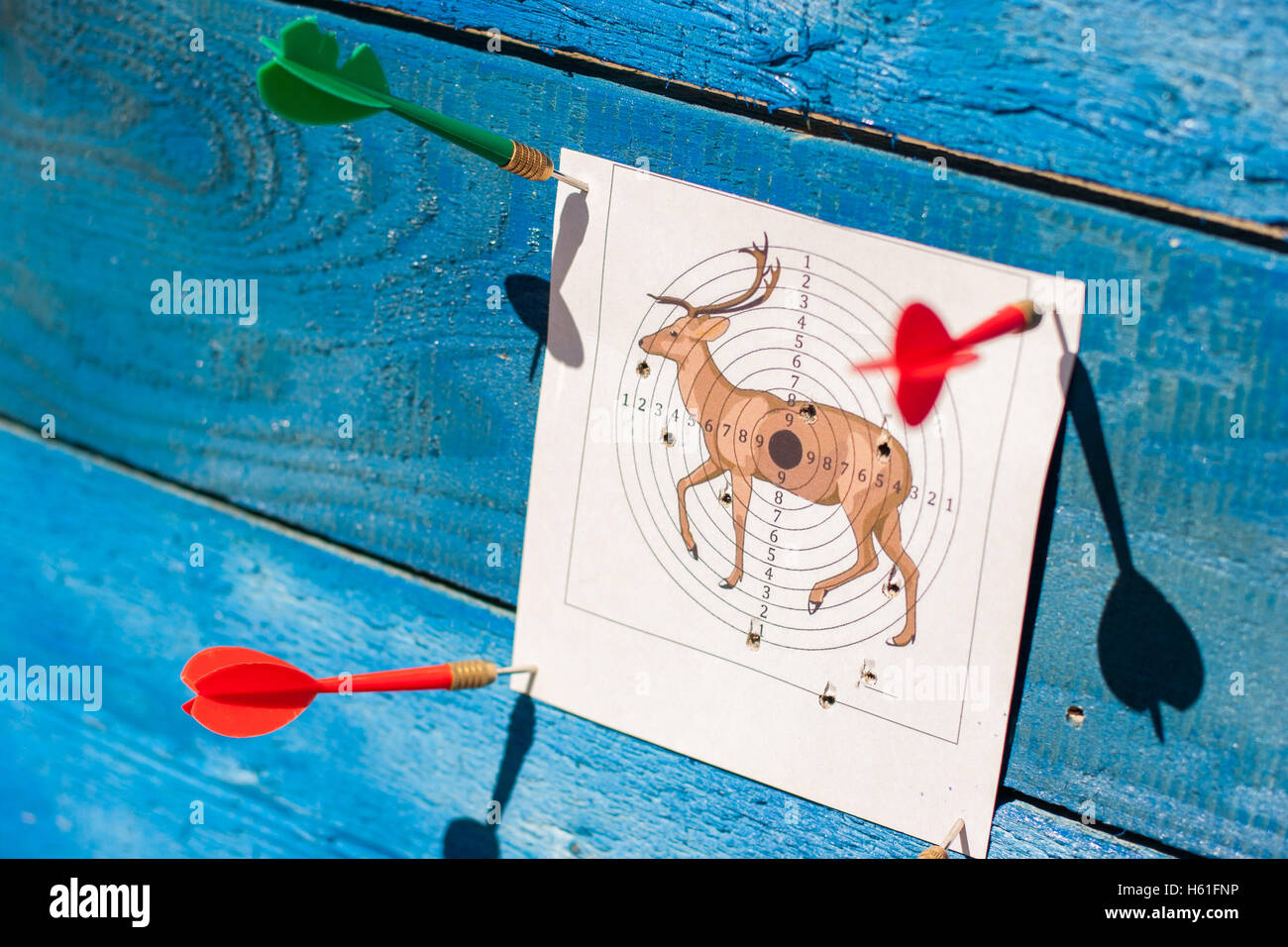 Sniper bullseye blue hi-res stock photography and images - Alamy