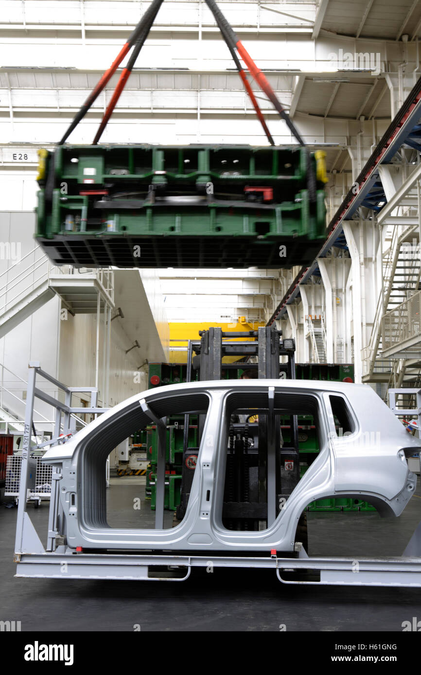 Golf car production, VW plant in Wolfsburg, Lower Saxony Stock Photo ...