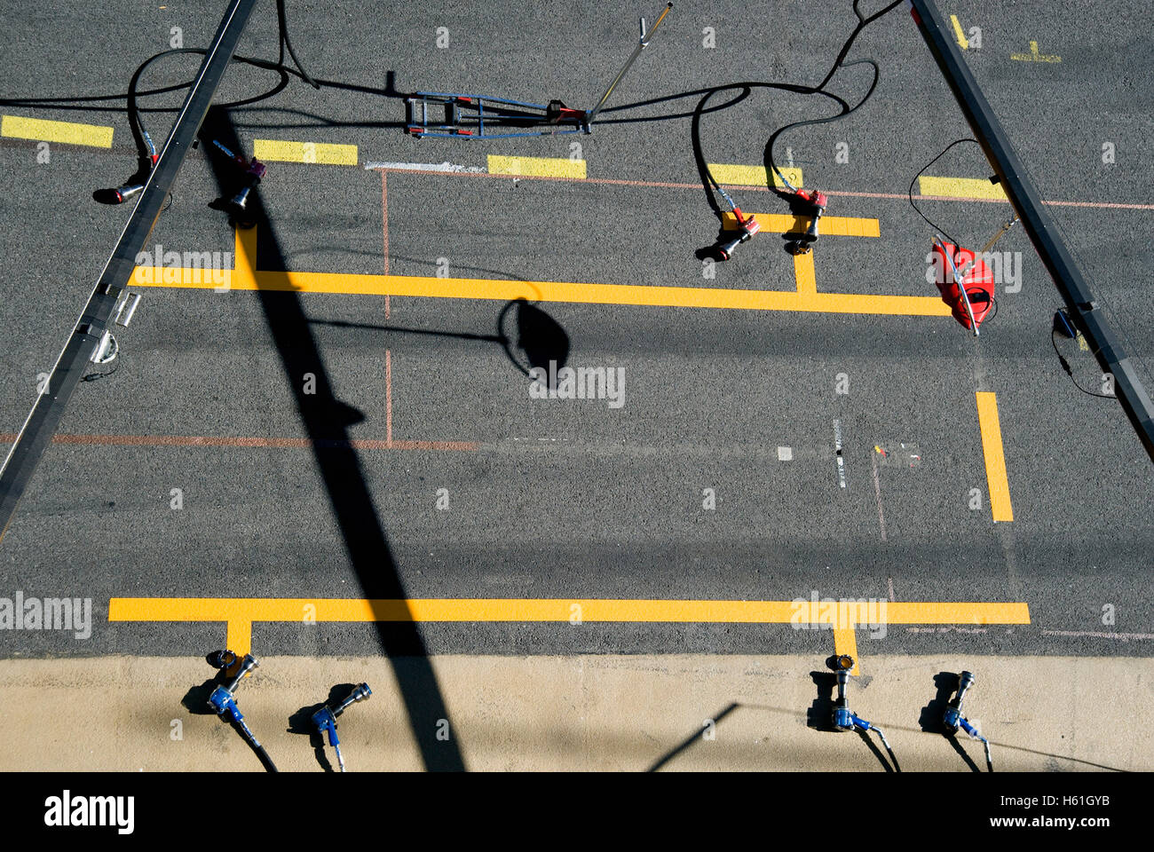 Road surface testing equipment hi-res stock photography and images - Alamy