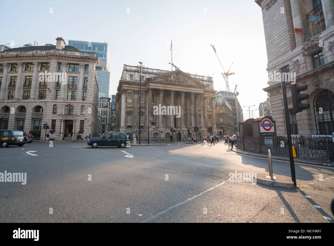 Street corner at Bank Station London Stock Photo - Alamy