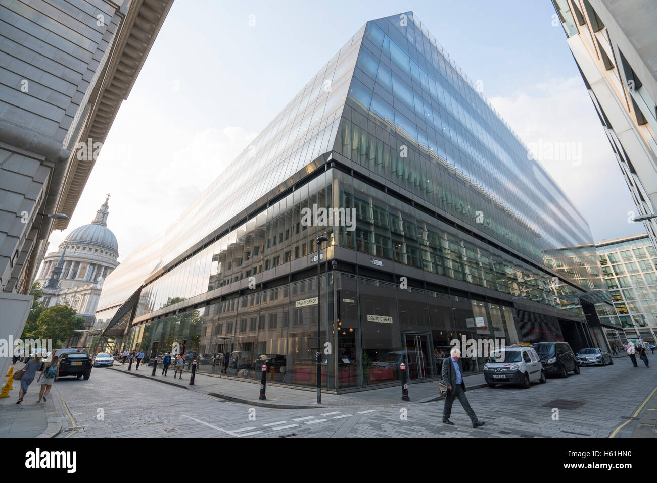 One New Change Shopping Mall in London Stock Photo - Alamy