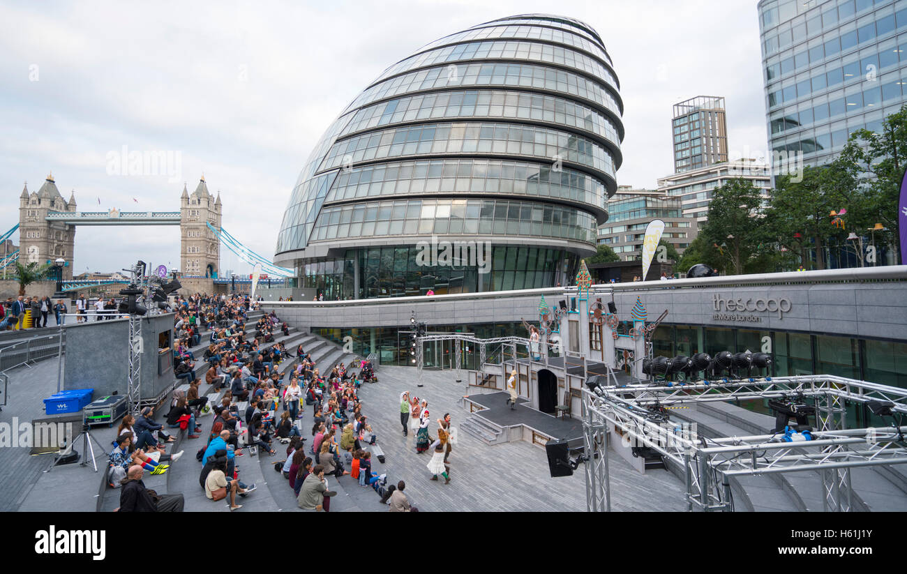 The London City Hall and Scoop at More London Riverside Stock Photo - Alamy