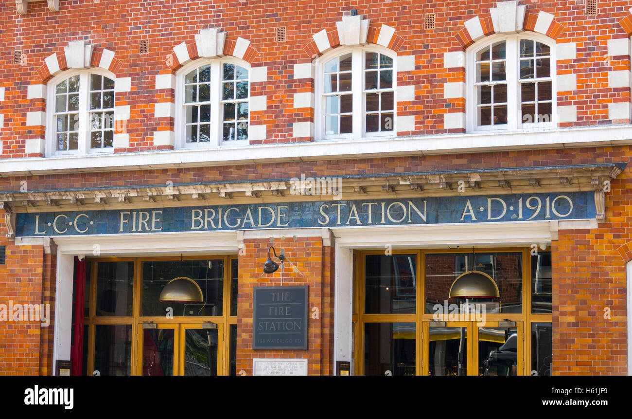 Fire brigate hi-res stock photography and images - Alamy