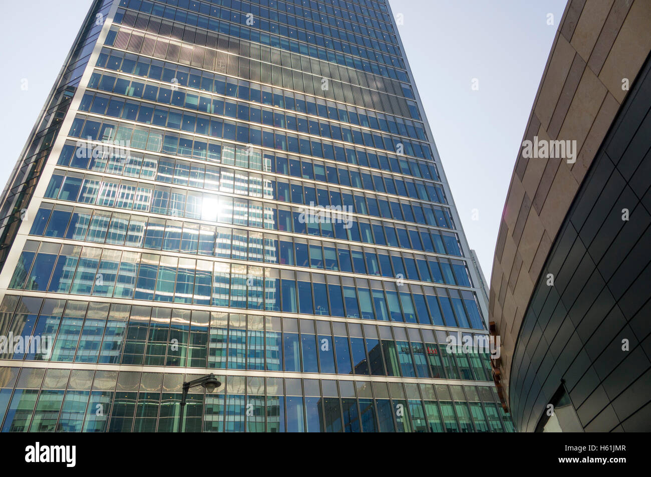 EMA Building - Modern Skyscraper at Canary Wharf Stock Photo - Alamy