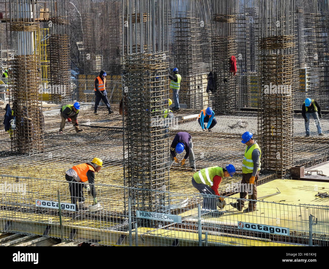 Bucharest construction workers hi-res stock photography and images - Alamy