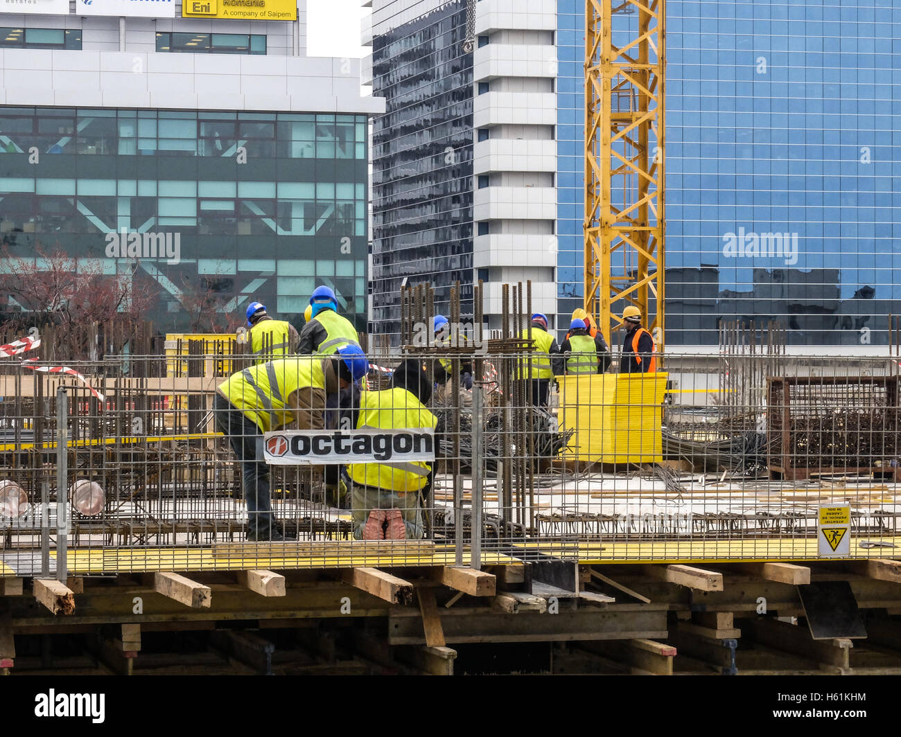 Bucharest construction workers hi-res stock photography and images - Alamy
