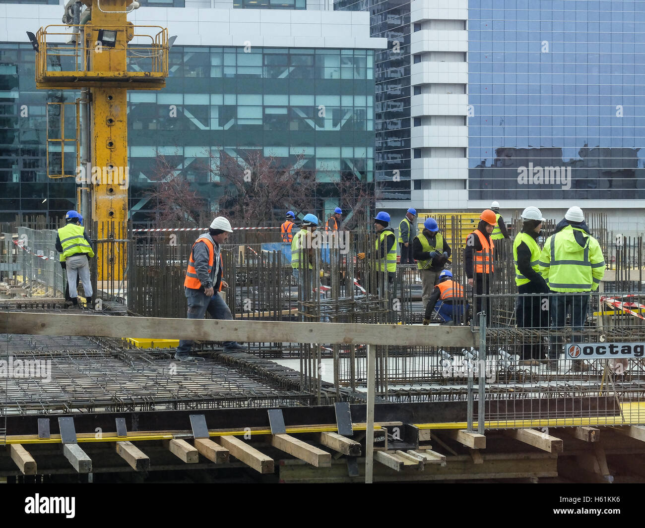 Illustration male construction worker hi-res stock photography and ...