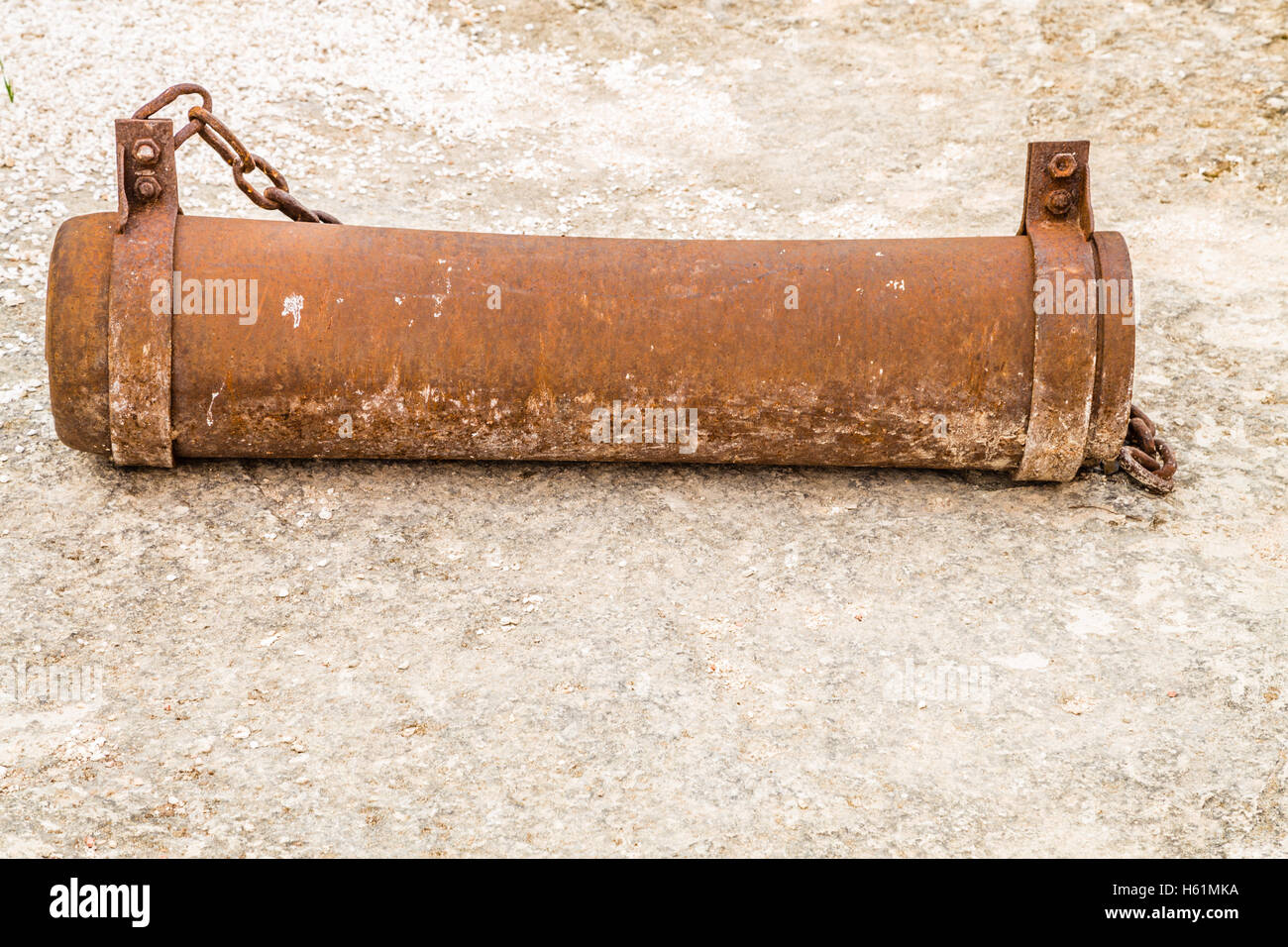 Rusty roller hi-res stock photography and images - Alamy