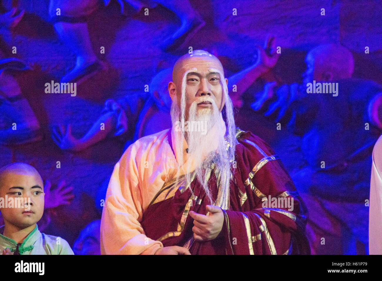 The legend of Kung Fu, performance at Red Theatre Beijing. Wonderful ...